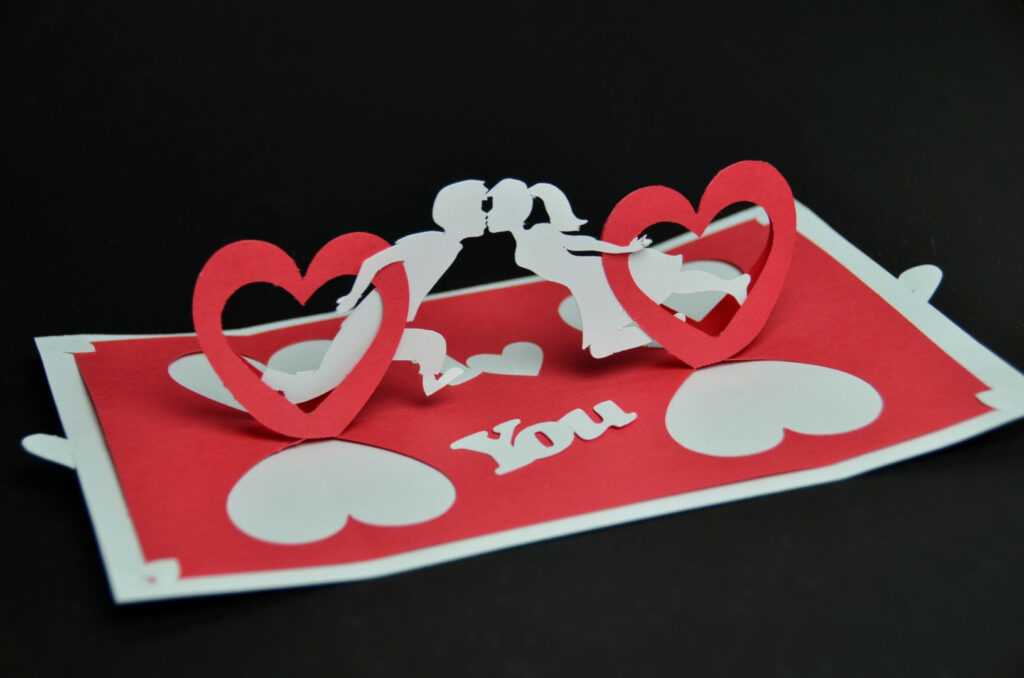 Valentine's Day Pop Up Card: Twisting Heart – Creative Pop inside ...
